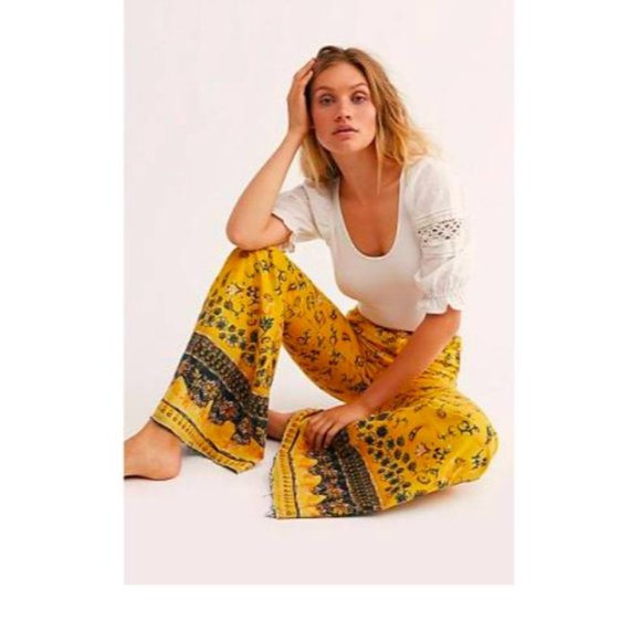 Free People | Jeans | Free People Just Float On Printed Flare Jeans ...